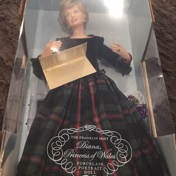 Accents | Nib Franklin Mint Diana Princess Of Wales Doll | Poshmark